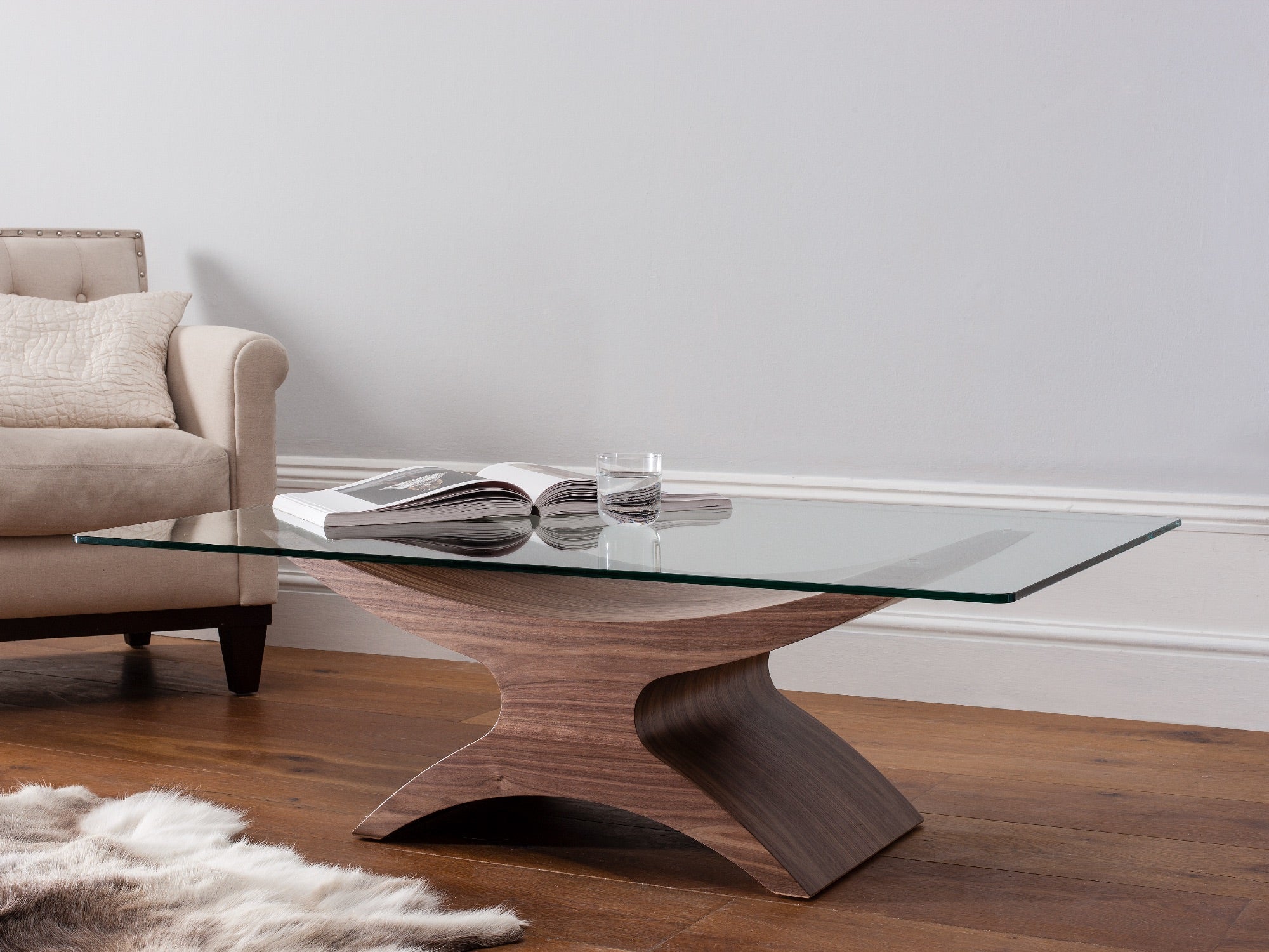 Atlas Coffee Table – Tom Schneider