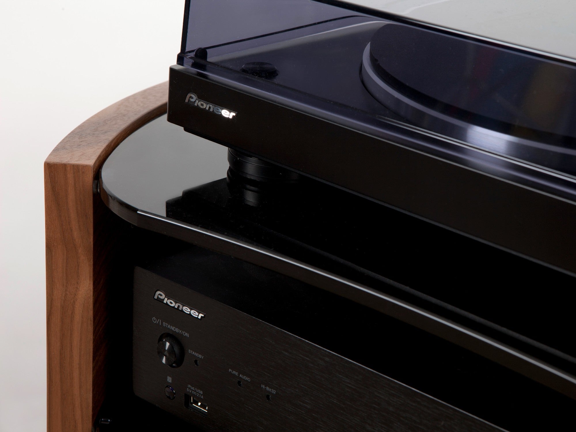 Orbit HI-FI Unit – Tom Schneider